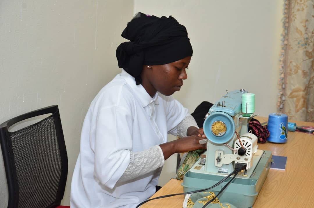 Entrevista a Fatou Bah Bah, fundadora de Ebou Mala’s Children ...